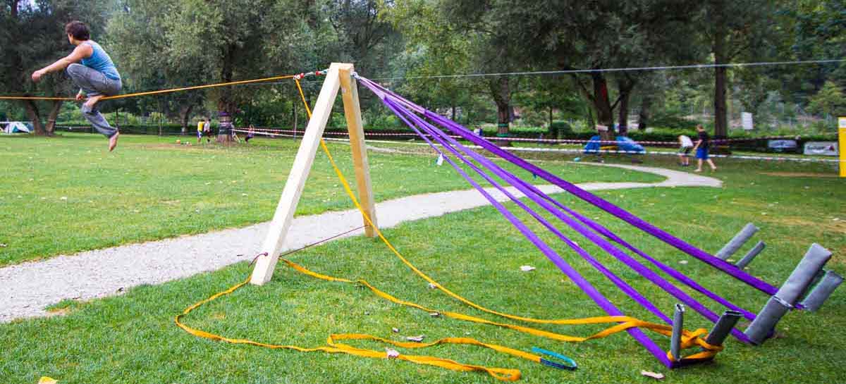 Slackline ohne Baum | SLACKTIVITY Slackline Shop Schweiz